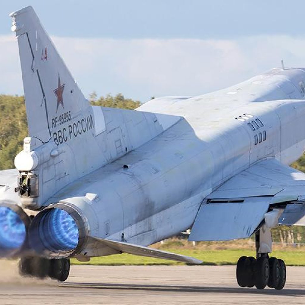 Първи полет на модернизирания Ту-22М3М (Видео) | Авио Форум